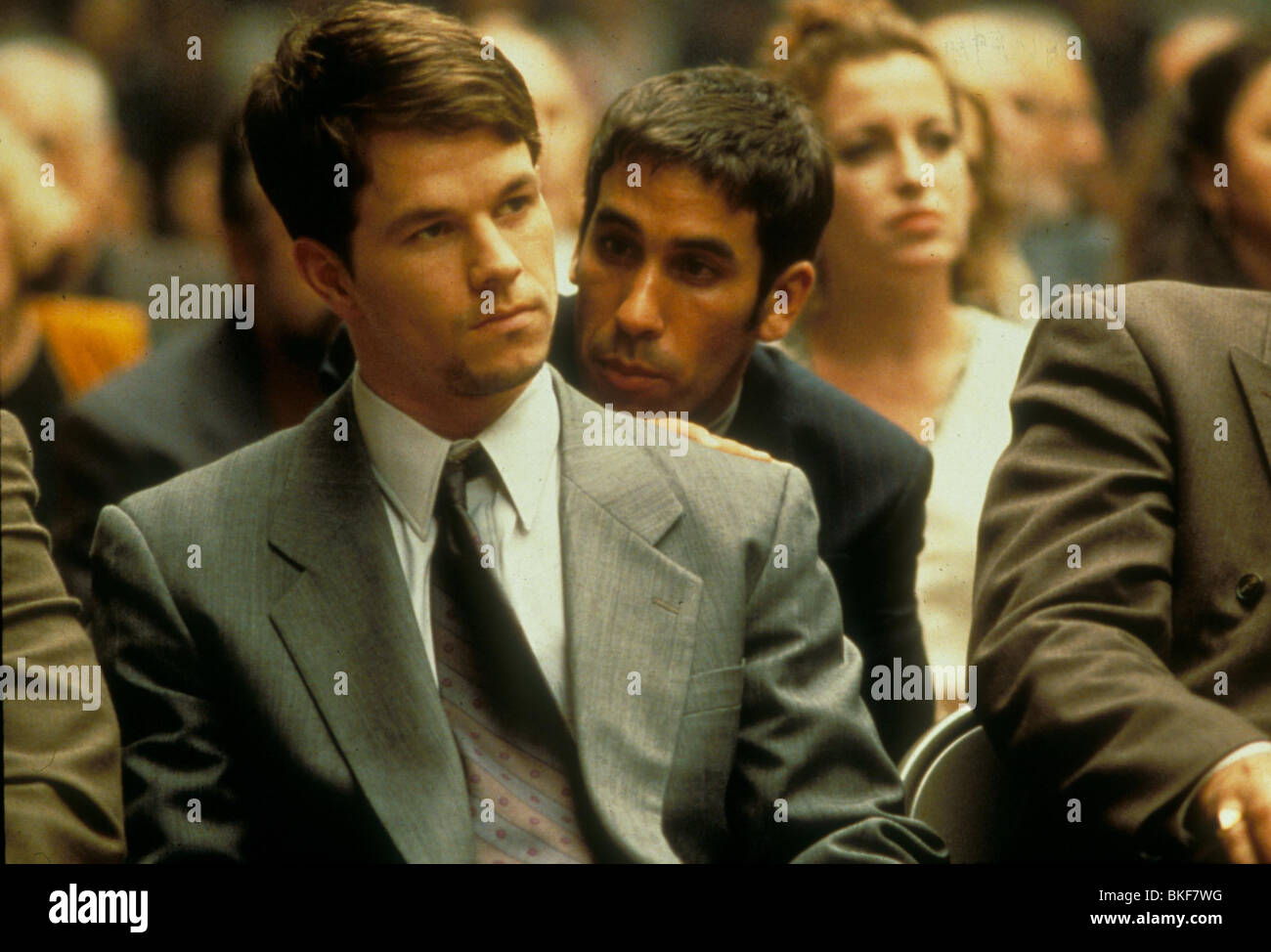 THE YARDS (2000) MARK WAHLBERG, ANDREW DAVOLI YARD 020 Stock Photo - Alamy