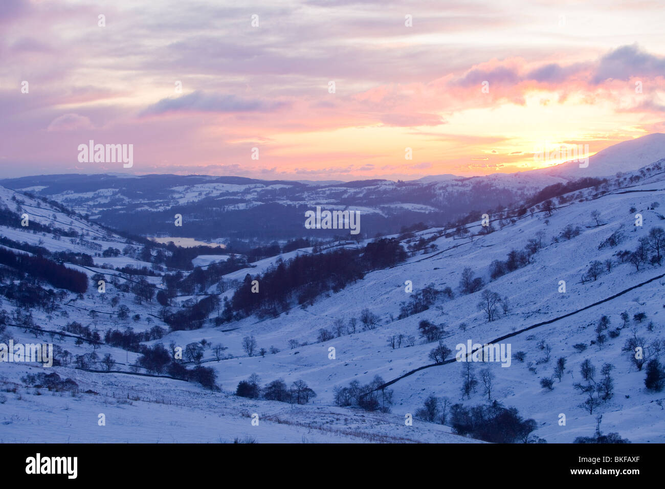 Sunset from the side of Wansfell, above Ambleside, Lake District, UK ...