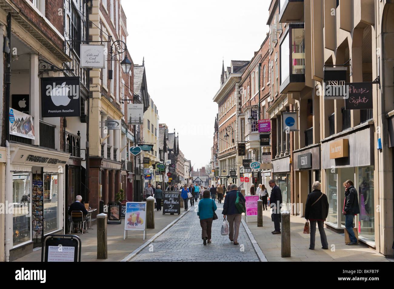 Watergate street chester hi-res stock photography and images - Alamy