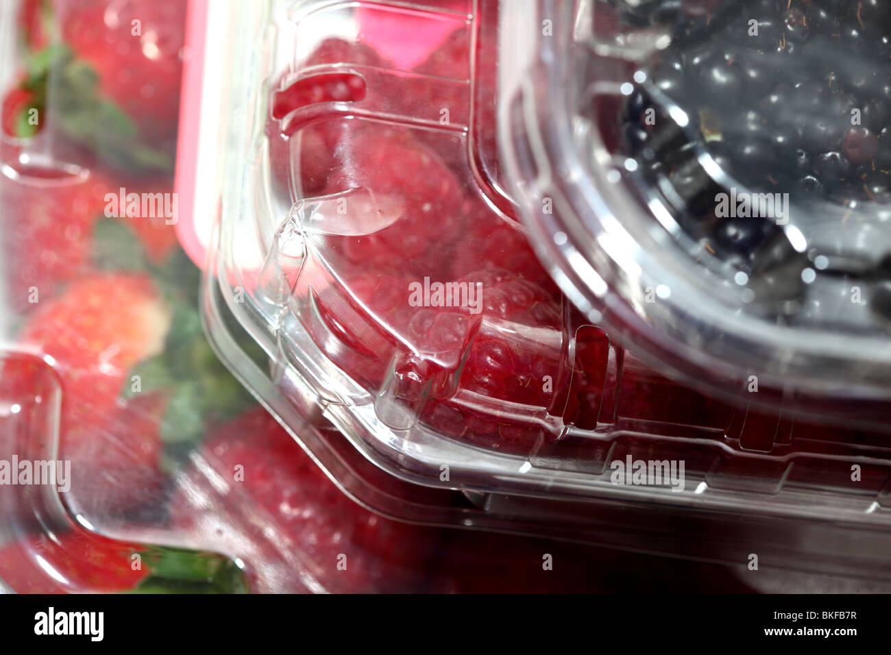 fruit in plastic containers Stock Photo - Alamy