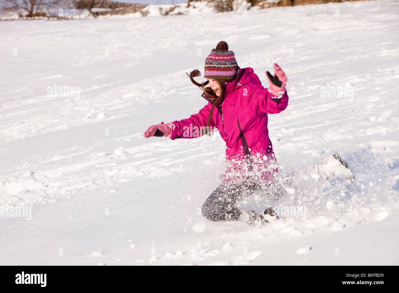 Child tripping up hi-res stock photography and images - Alamy