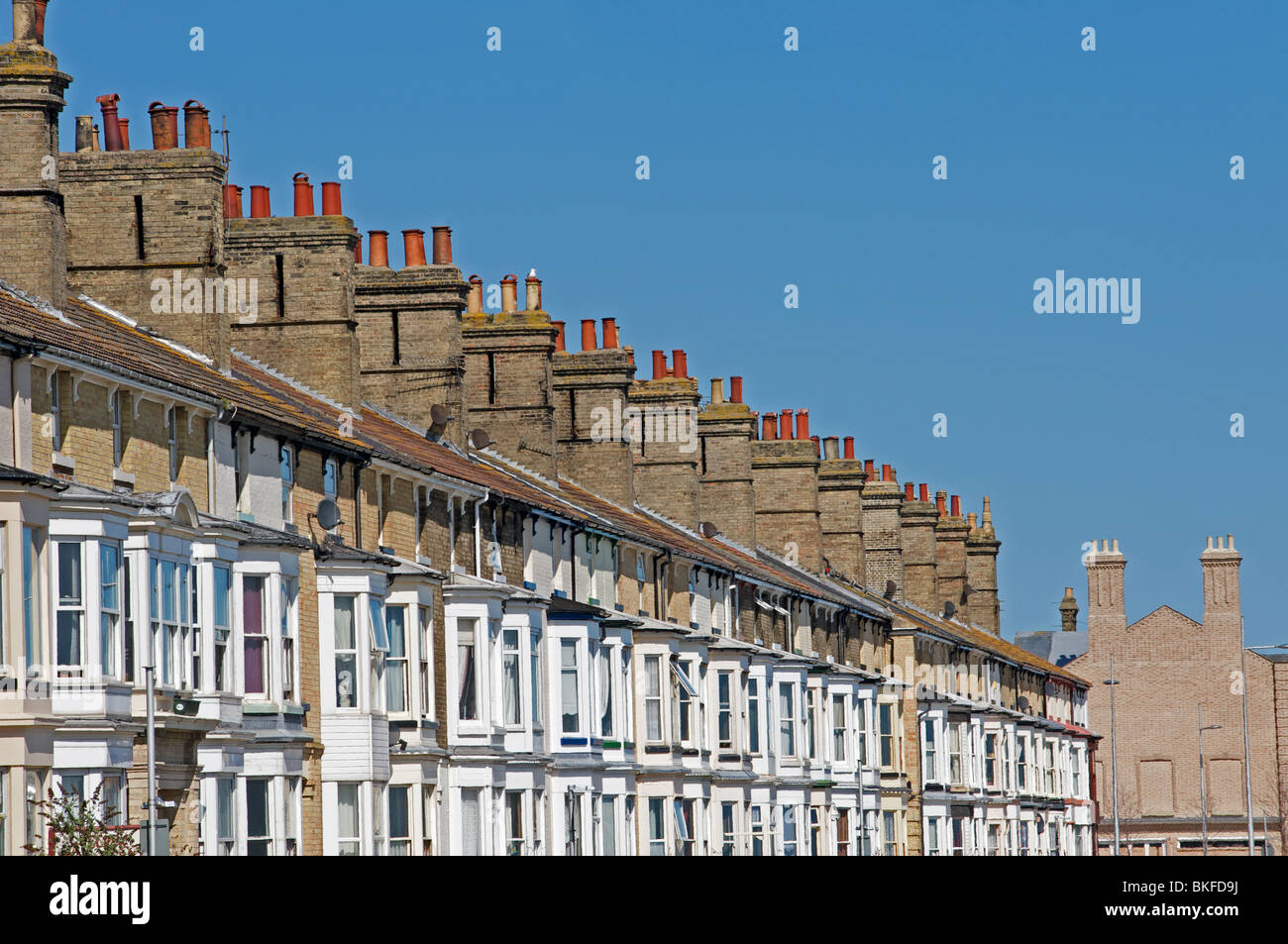 Terrace or terraced properties hi-res stock photography and images - Alamy