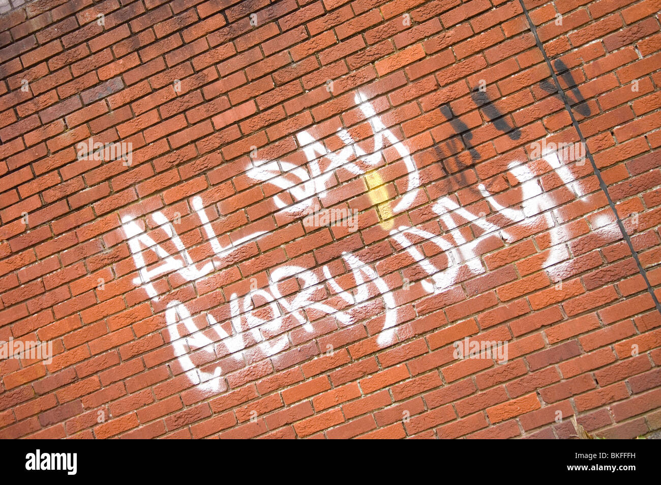 Graffiti on bricks hi-res stock photography and images - Alamy