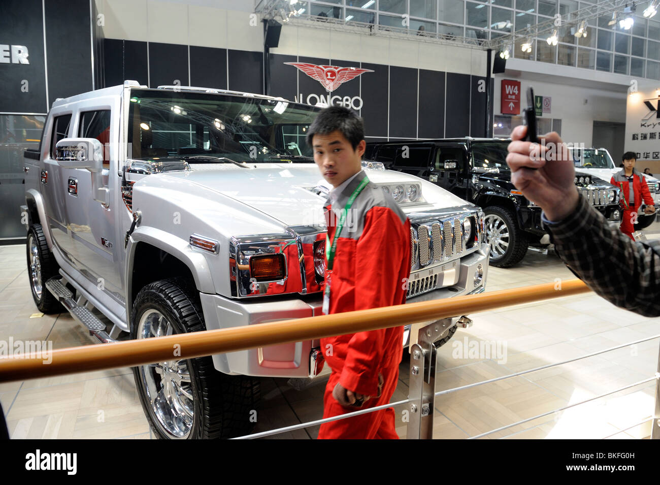 Customized hummer hi-res stock photography and images - Alamy