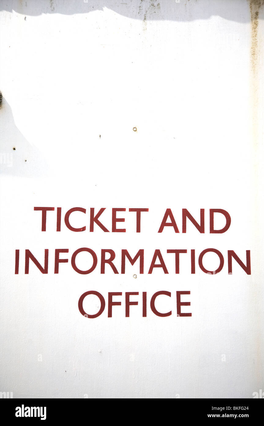 Rail ticket office hi-res stock photography and images - Alamy