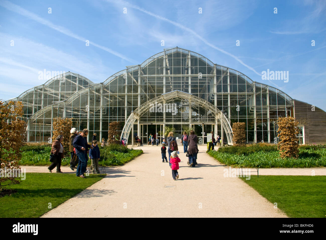 Entrance to rhs wisley hi-res stock photography and images - Alamy