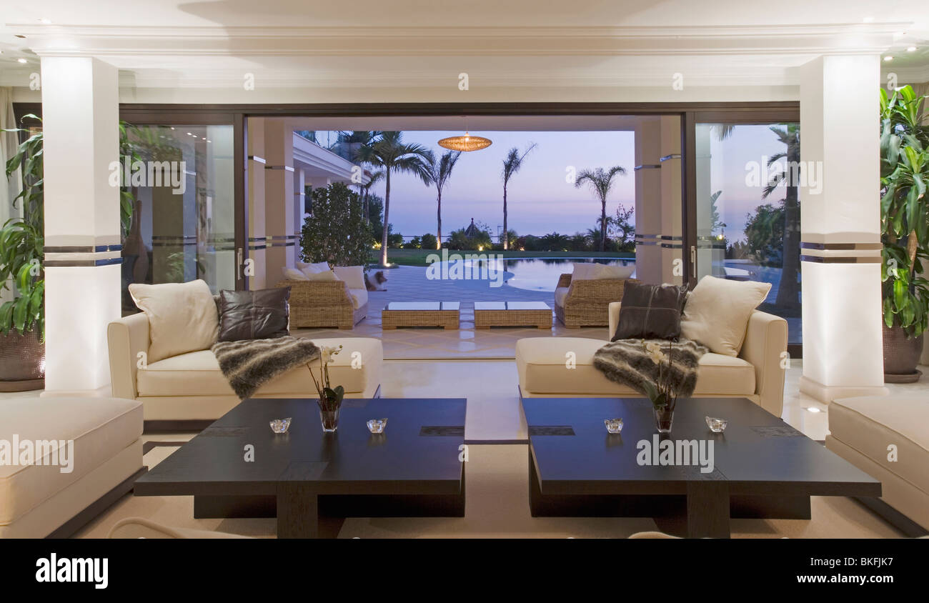 Pool Verandas High Resolution Stock Photography and Images - Alamy