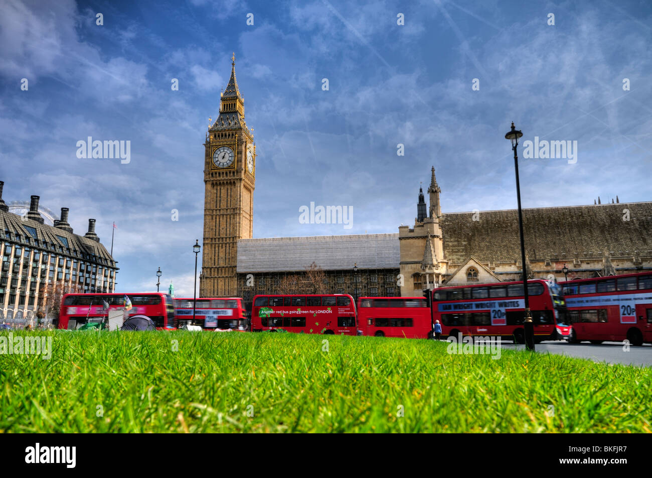 Parliament square bus hi-res stock photography and images - Alamy
