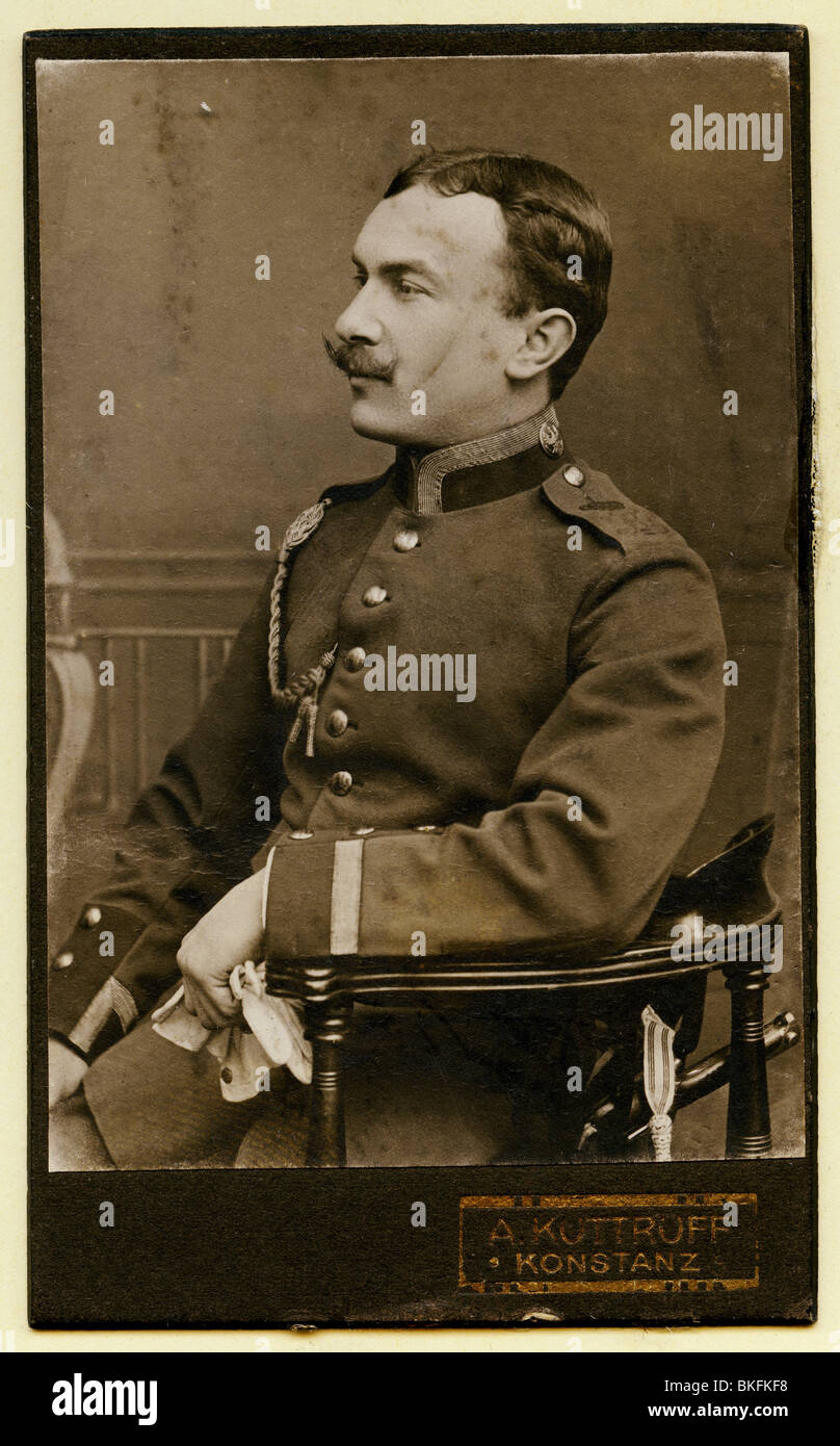 Soldier with moustache hi-res stock photography and images - Alamy