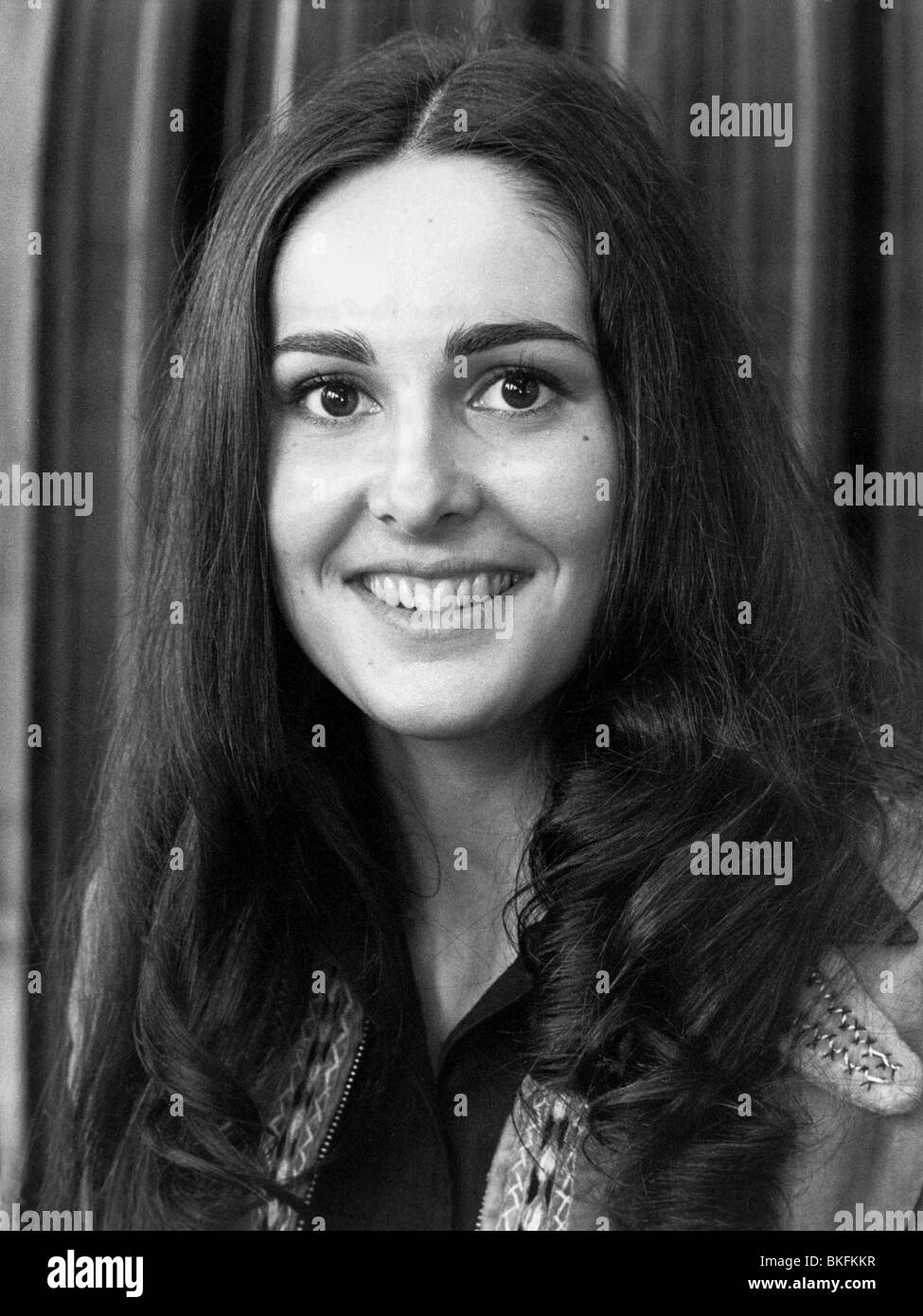 Manuela Singer's Instagram, Twitter & Facebook on IDCrawl