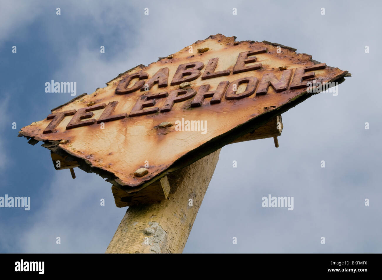 Telephone pole sign hi-res stock photography and images - Alamy
