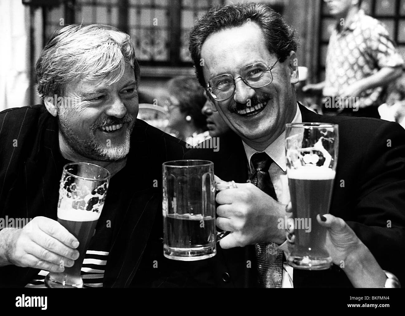 Ude, Christian, * 26.10.1947, German politician (SPD), mayor of Munich ...