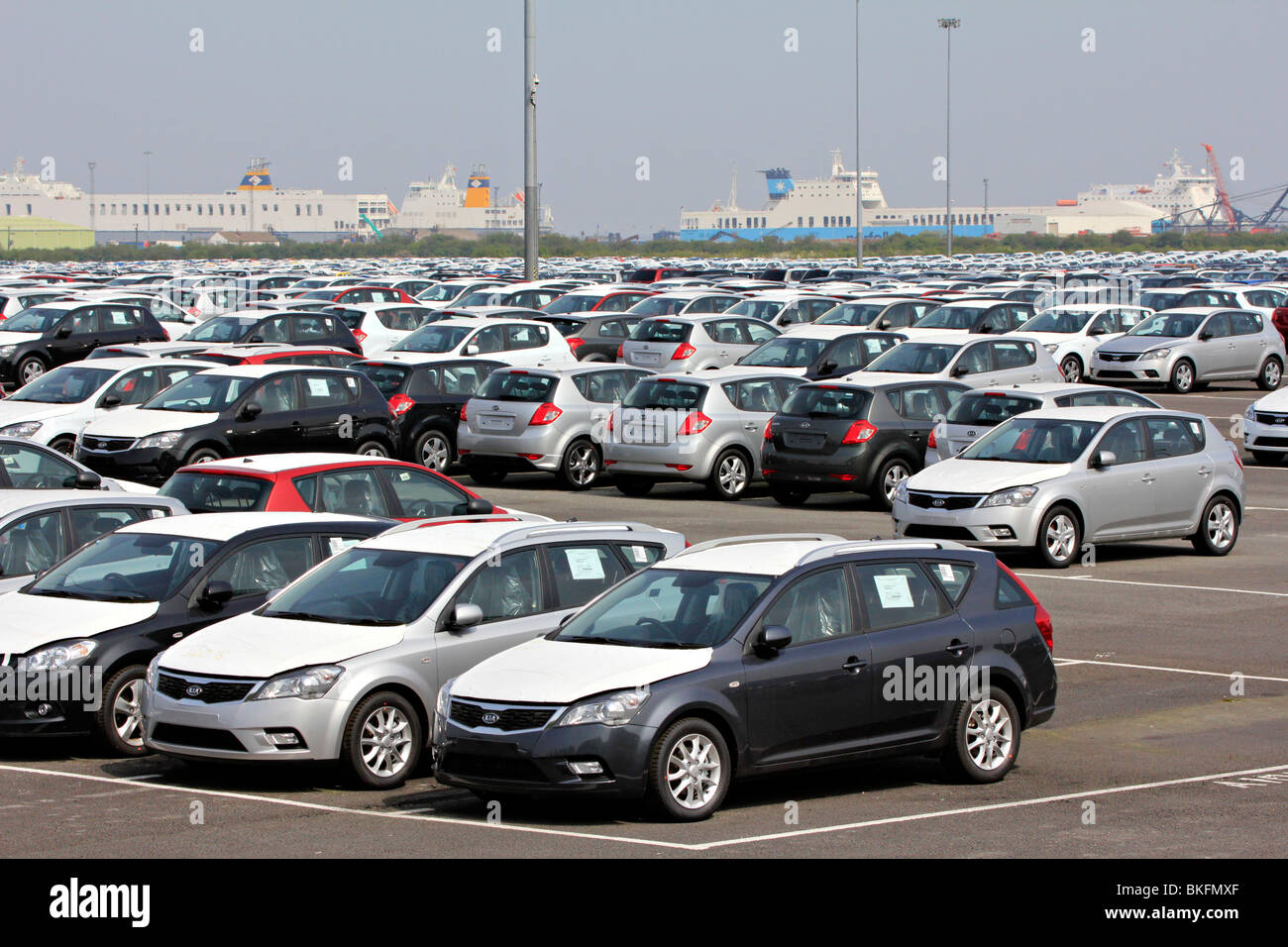 kia cars immingham docks humberside england uk gb Stock Photo - Alamy