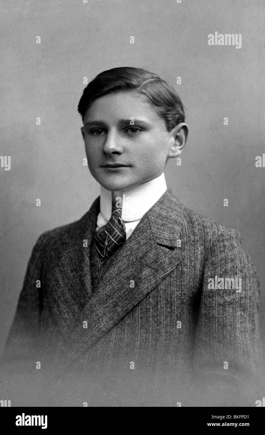 1920s young men hi-res stock photography and images - Alamy