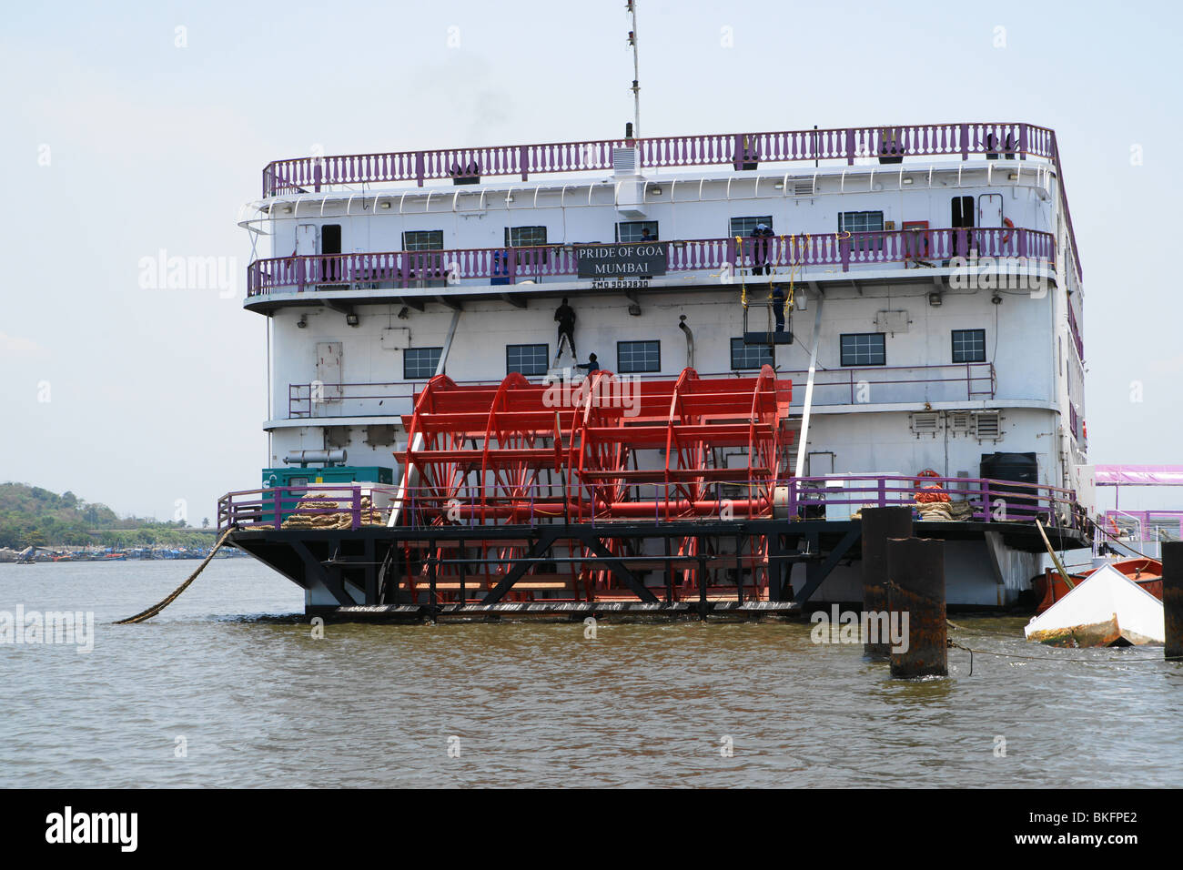 From the mandovi river hi-res stock photography and images - Alamy