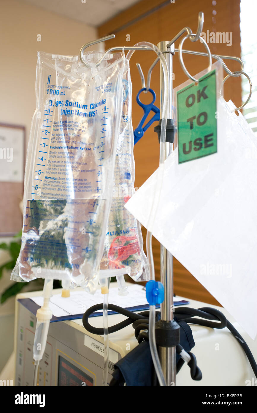 Close-Up IV Bags used for Dialysis Stock Photo - Alamy