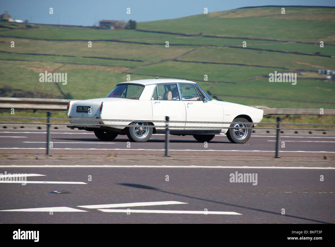 P6 rover hi-res stock photography and images - Alamy