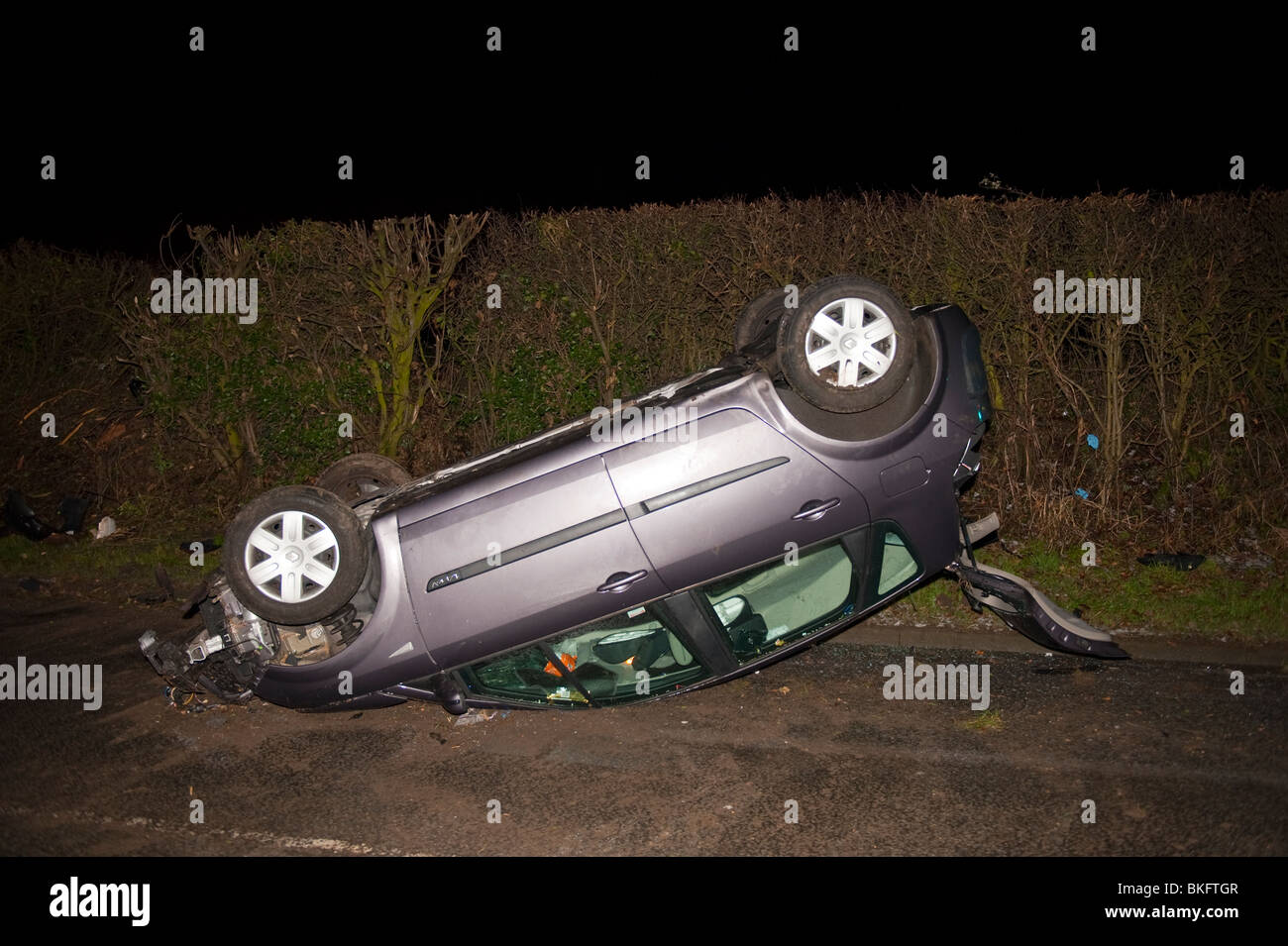 Elderly car uk hi-res stock photography and images - Alamy