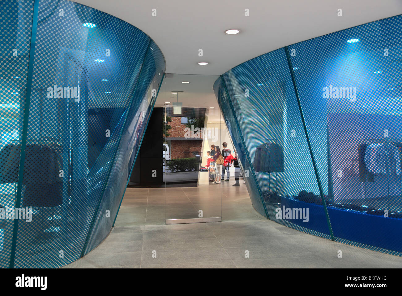 Trendy Boutique, Aoyama, upscale fashion shopping district, Tokyo ...