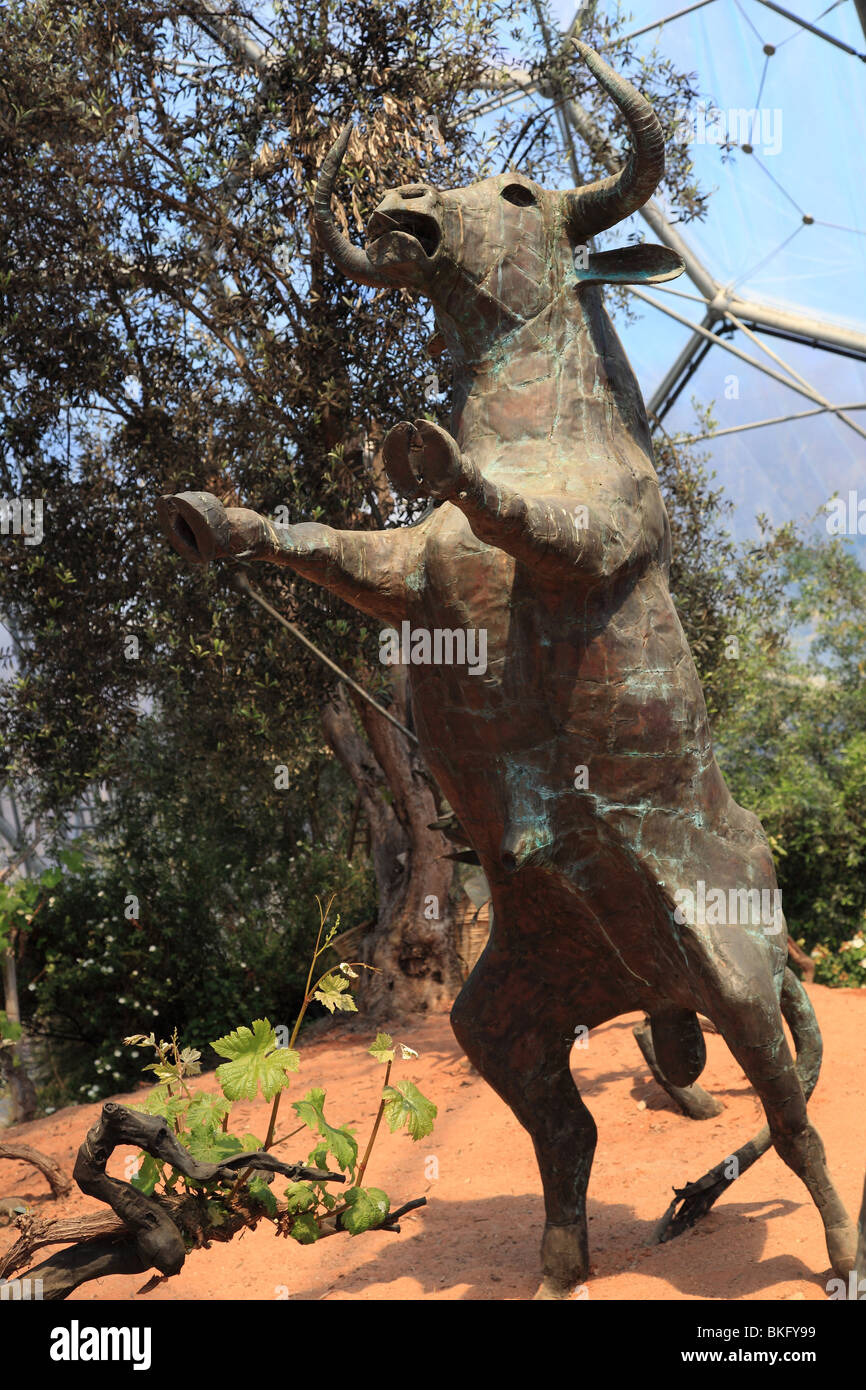 Bull sculpture in Eden Project gardens Cornwall England Stock Photo - Alamy
