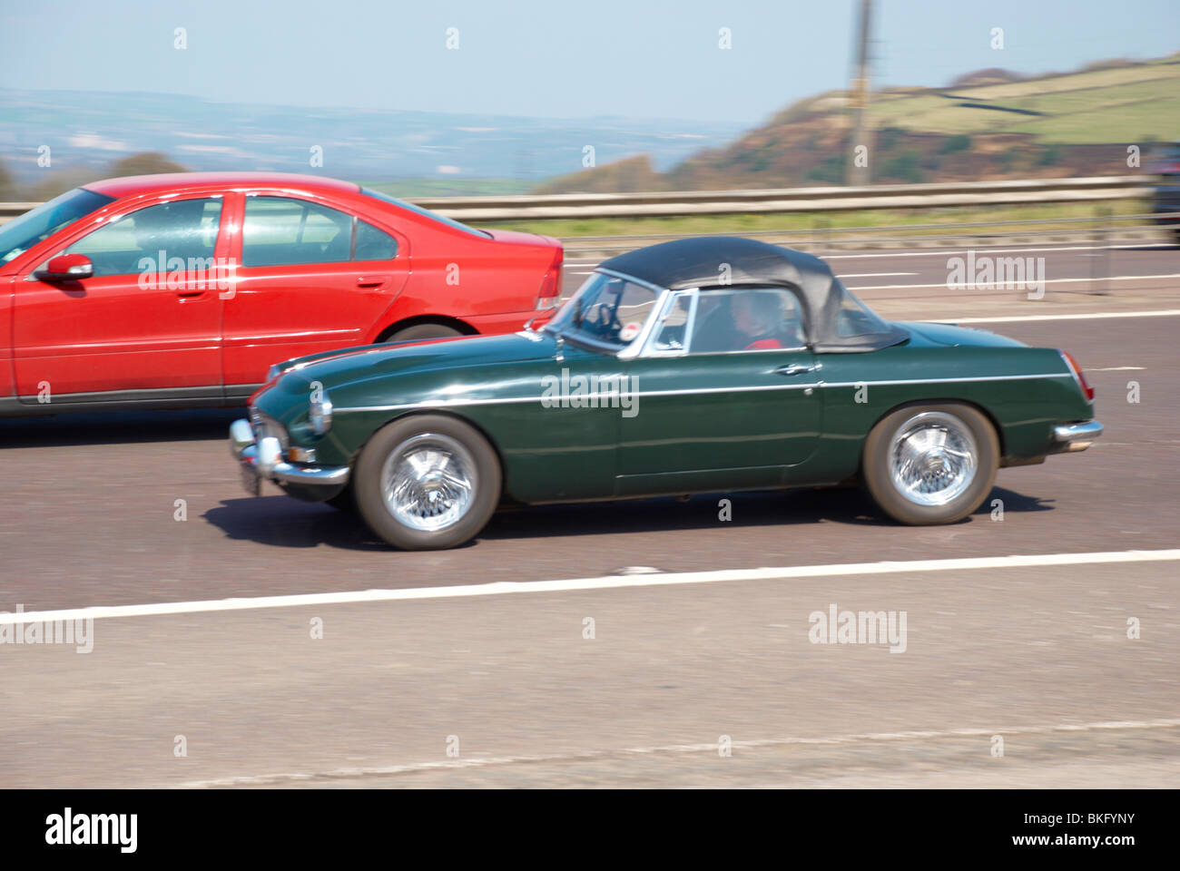 Midget car crash hi-res stock photography and images - Alamy