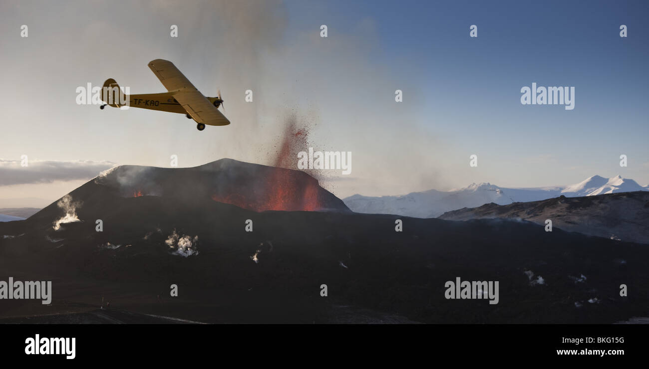 Cessna plane-volcano eruption in Iceland at Fimmvorduhals, a ridge ...