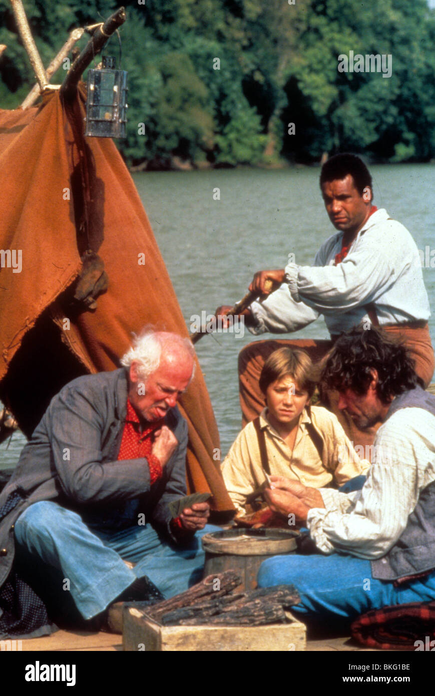 ADVENTURES OF HUCKLEBERRY FINN (1985) BARNARD HUGHES, PATRICK DAY, JIM ...