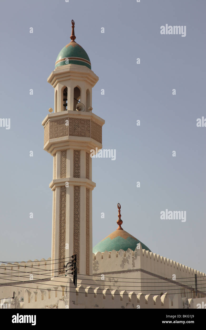 Minaret and mosque at the village of Fanja, Sultanate of Oman. Photo by ...