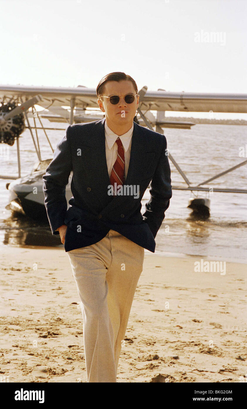 THE AVIATOR (2004) LEONARDO DICAPRIO AVIA 001-022 Stock Photo - Alamy