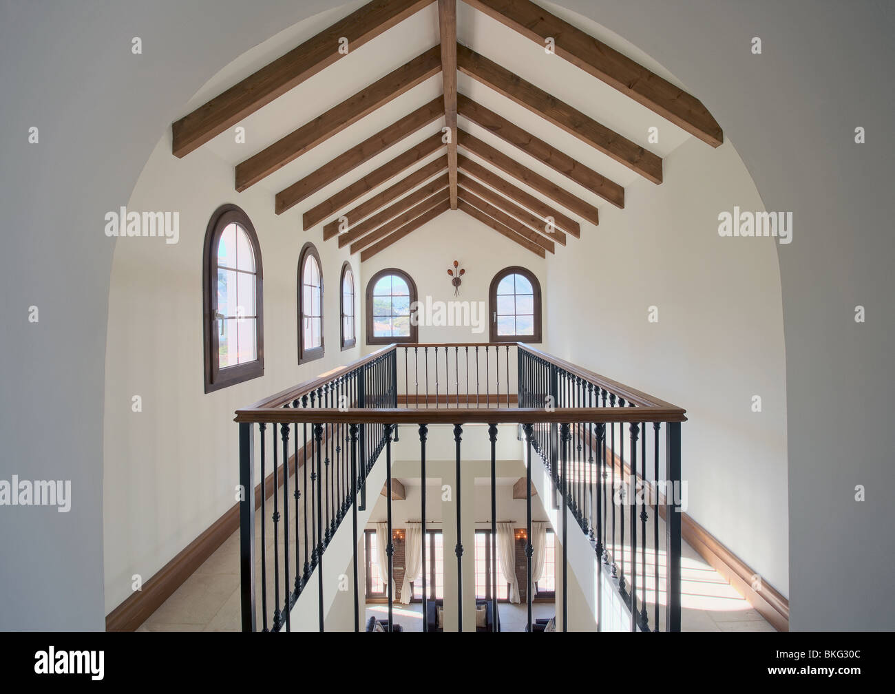 Beamed ceilings hi-res stock photography and images - Alamy