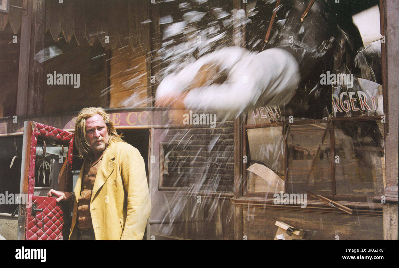 BLUEBERRY (2004) MICHAEL MADSEN BLBE 003FOH Stock Photo - Alamy