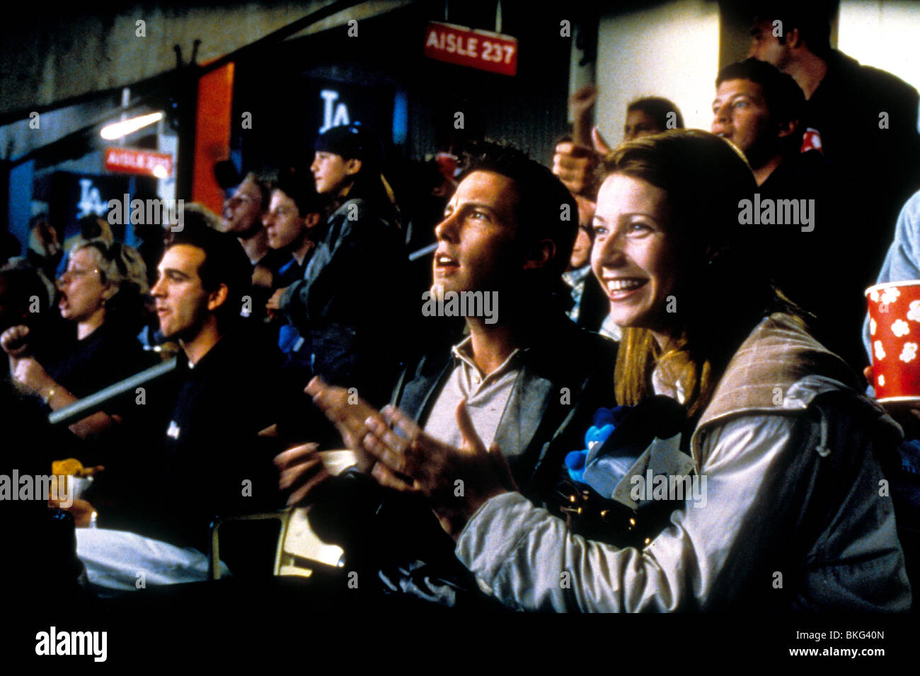 BOUNCE (2000) BEN AFFLECK, GWYNETH PALTROW BOUN 012 Stock Photo - Alamy