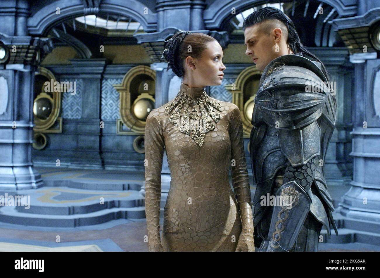 THE CHRONICLES OF RIDDICK (2004) THANDIE NEWTON, KARL URBAN CHRK 001-09 ...