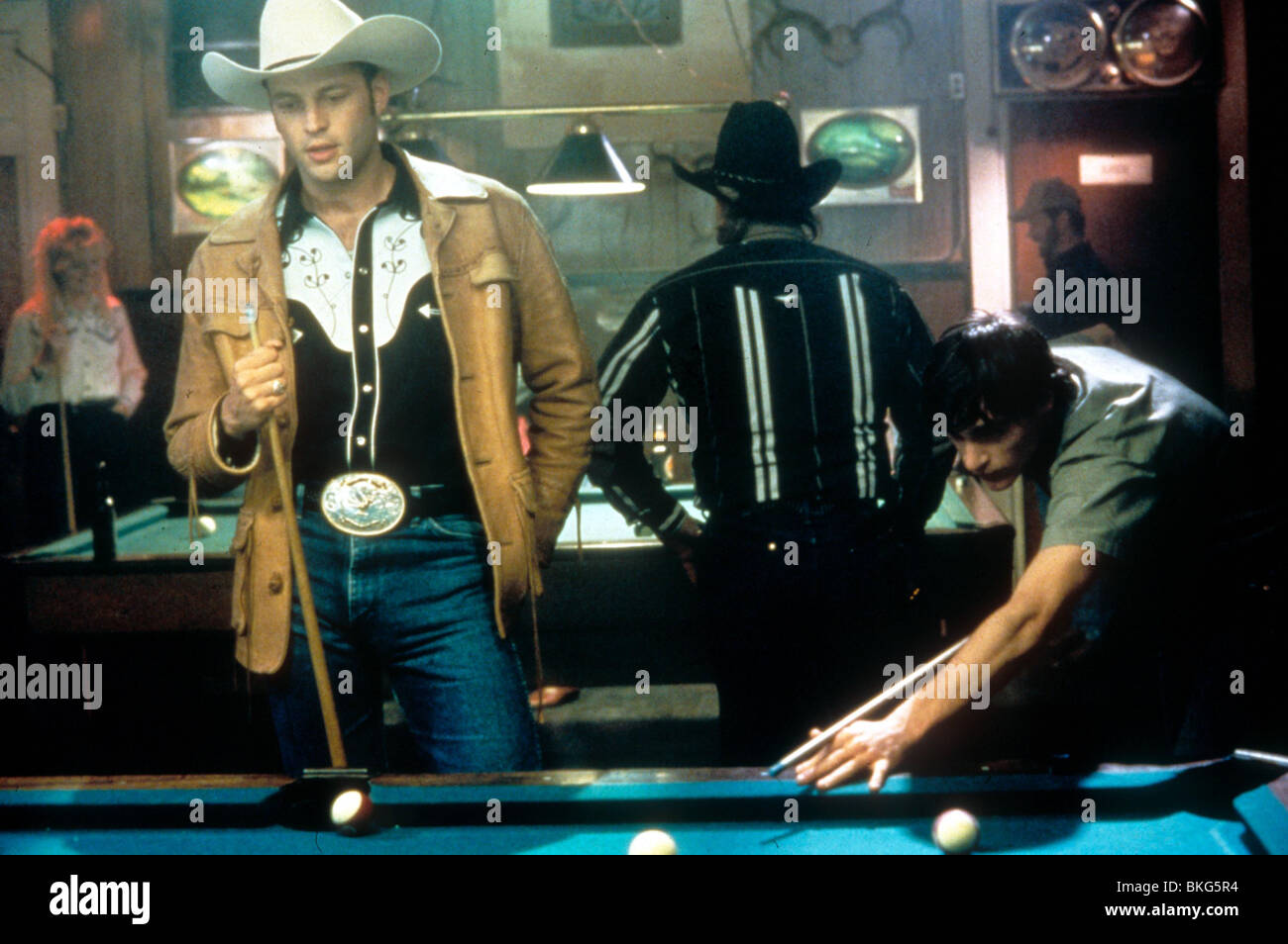 CLAY PIGEONS (1998) VINCE VAUGHN, JOAQUIN PHOENIX CLAY 010 Stock Photo ...