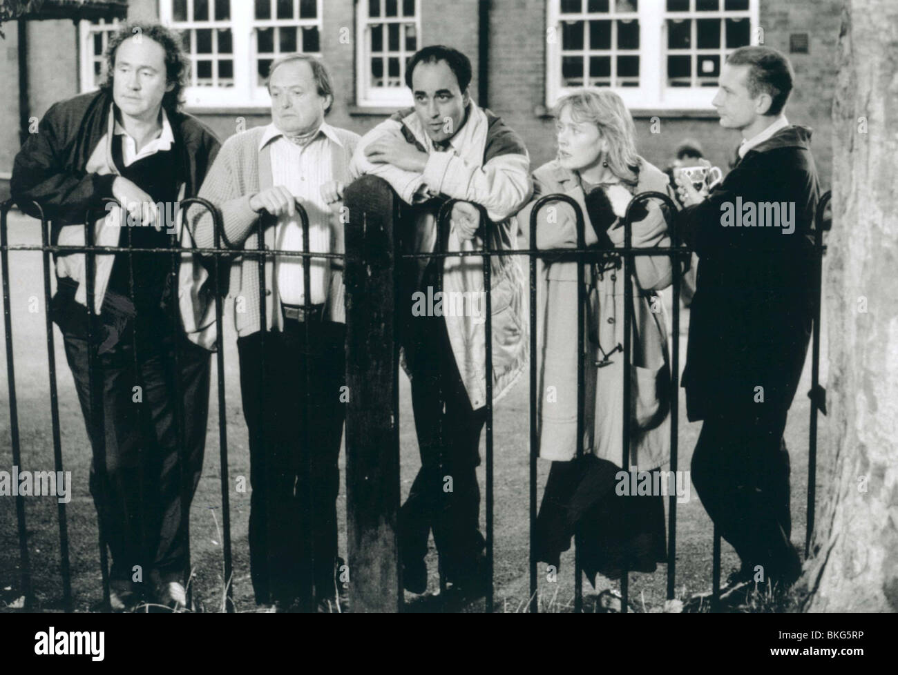 CLOCKWORK MICE (1995) NIGEL PLANER, JAMES BOLAM, ARK MALIK, CLAIRE SKINNER, IAN HART VWKM 001P ...