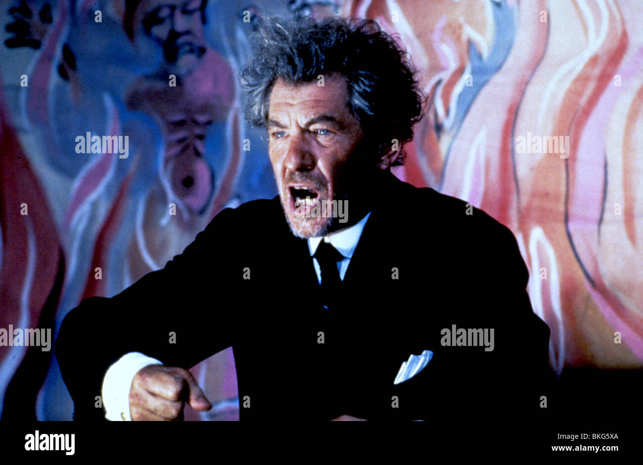 Film cold comfort farm hi-res stock photography and images - Alamy