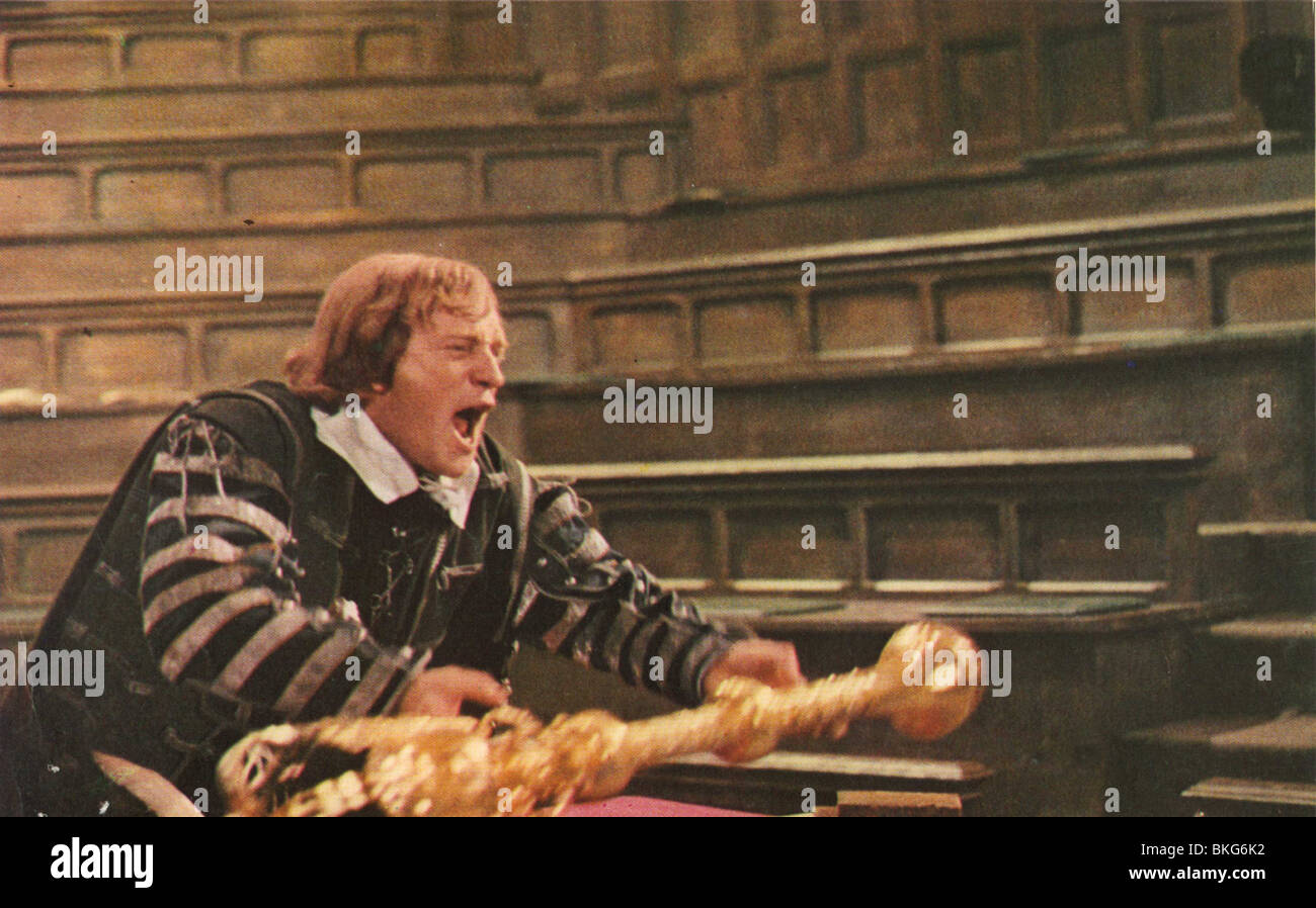Film cromwell 1970 hi-res stock photography and images - Alamy