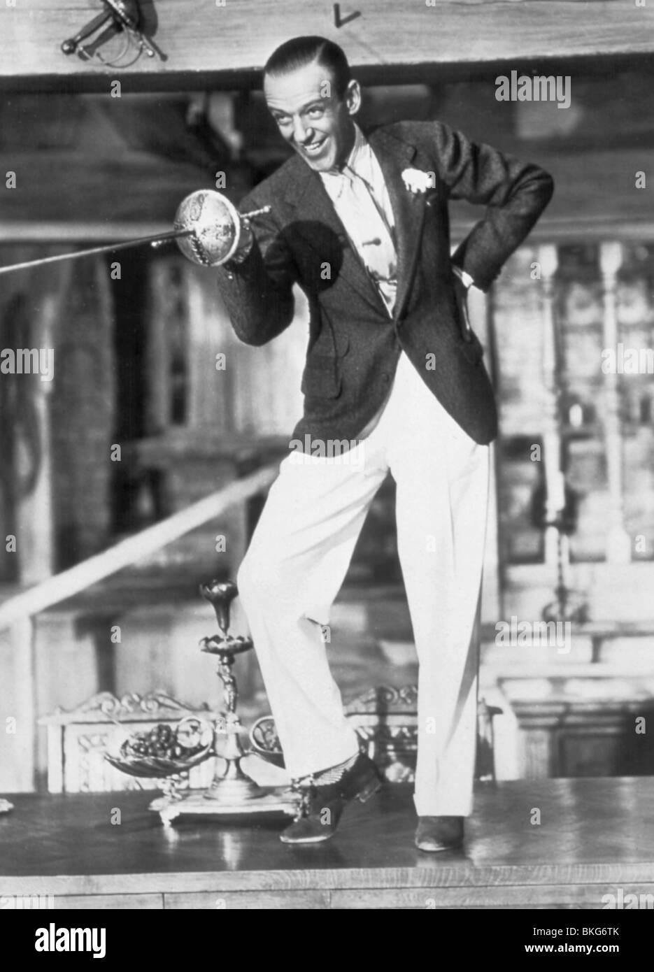 Damsel in distress hi-res stock photography and images - Alamy