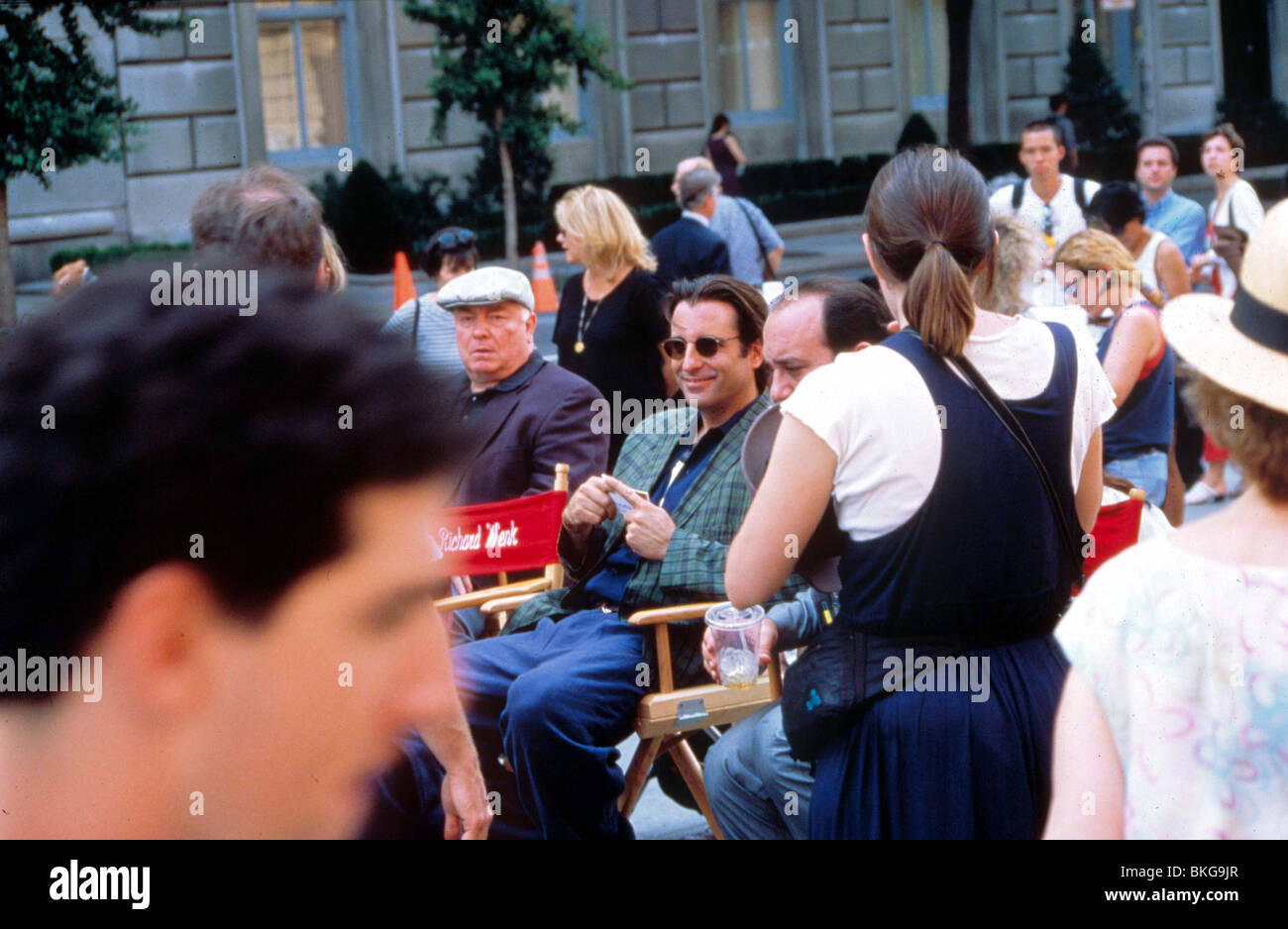 FILMING PRODUCTION (ALT) LOCATION (ALT) BEHIND THE SCENES (ALT) ON SET ...