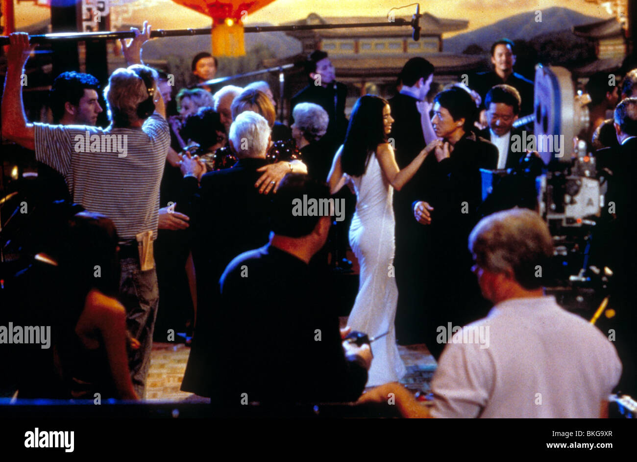 FILMING PRODUCTION (ALT) LOCATION (ALT) BEHIND THE SCENES (ALT) ON SET ...