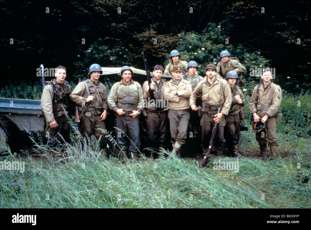 FILMING PRODUCTION (ALT) LOCATION (ALT) BEHIND THE SCENES (ALT) ON SET ...