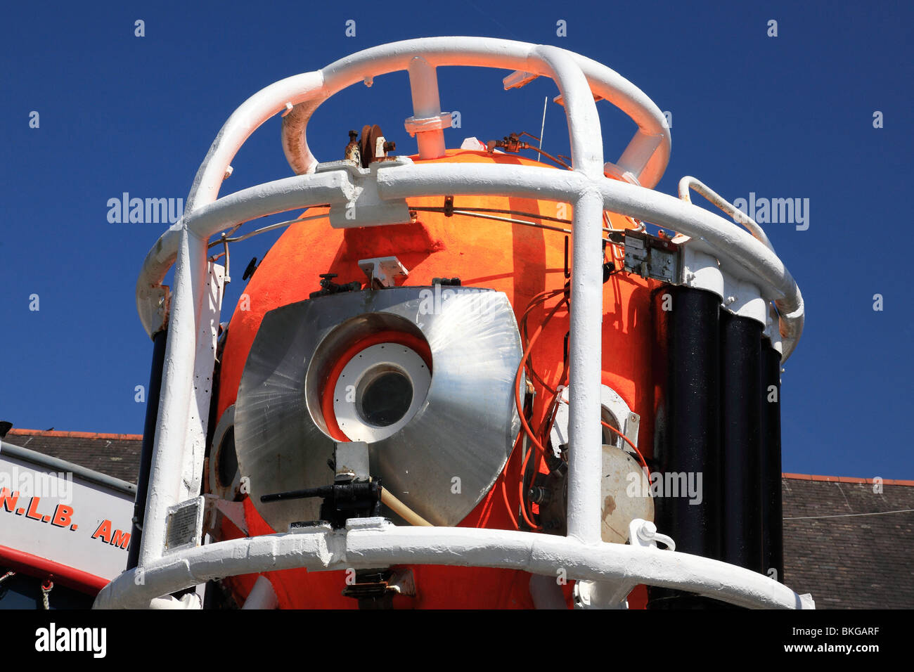 Diving bell hi-res stock photography and images - Alamy