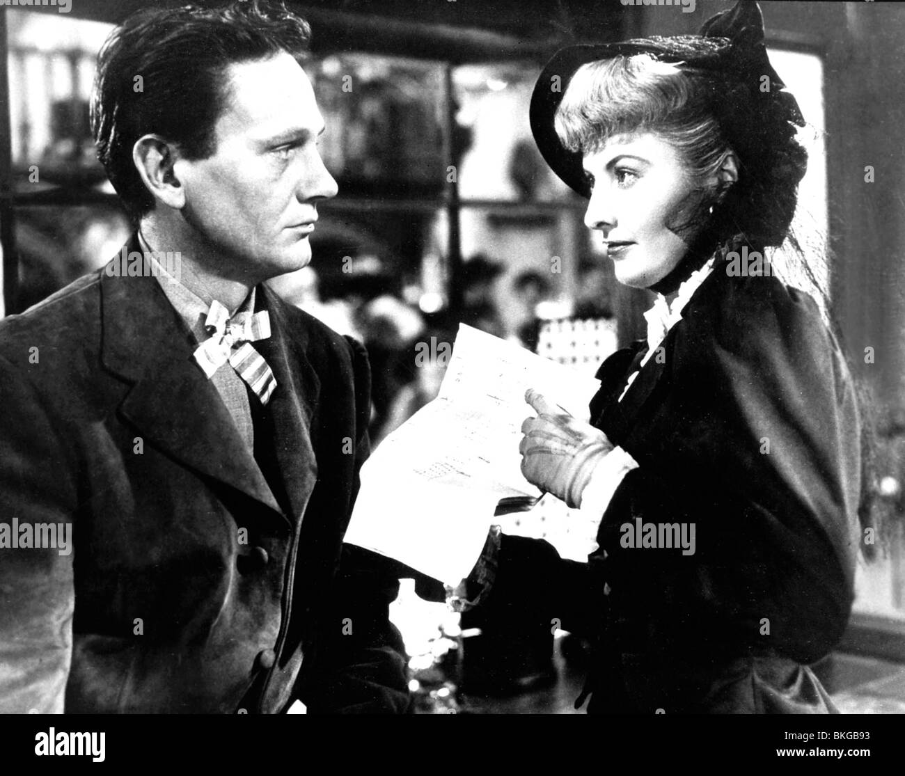 FORTY GUNS (1957) 40 GUNS (ALT) BARRY SULLIVAN, BARBARA STANWYCK ...