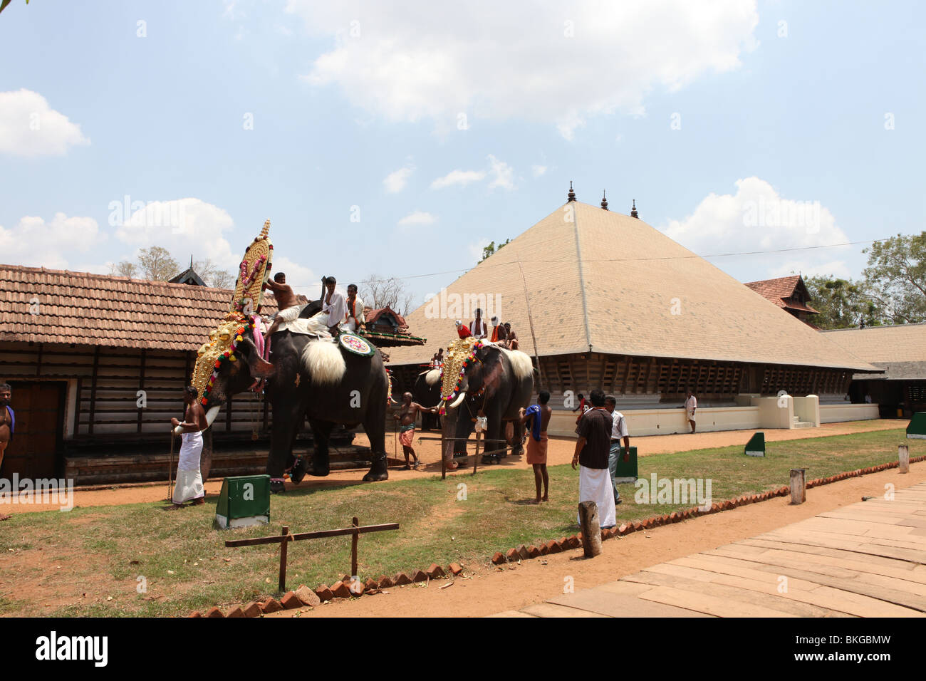 Vadakkunnathan temple hi-res stock photography and images - Alamy