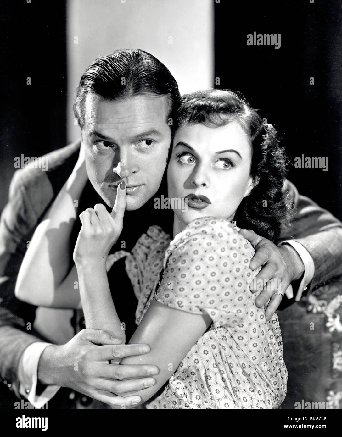 THE GHOST BREAKERS (1940) BOB HOPE, PAULETTE GODDARD GBR 009 P Stock ...