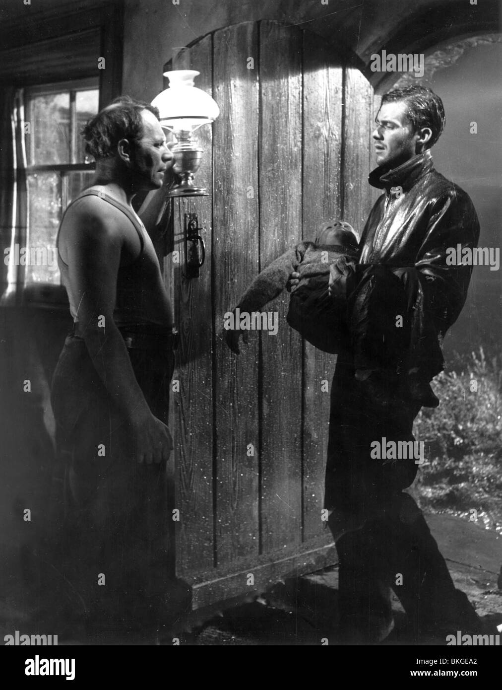 HUNTED -1952 DIRK BOGARDE Stock Photo - Alamy