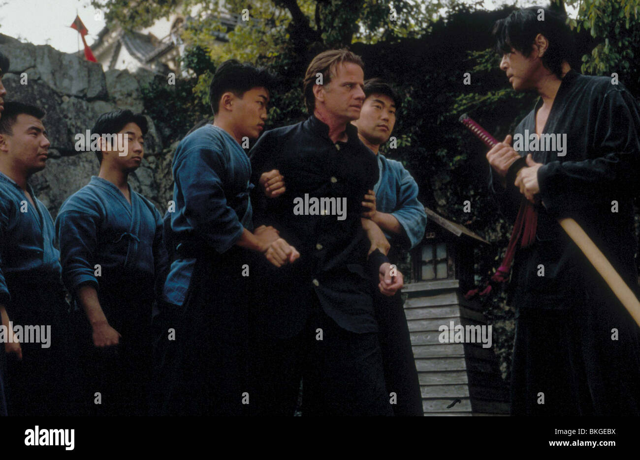 The hunted 1995 christopher lambert hi-res stock photography and images ...