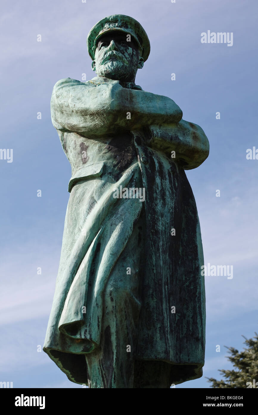 Statue of Captain Edward John Smith (Master of The Titanic), Beacon ...
