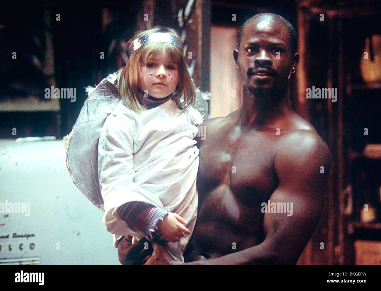 IN AMERICA (2002) EMMA BOLGER, DJIMON HOUNSOU INAM 001-621 Stock Photo ...