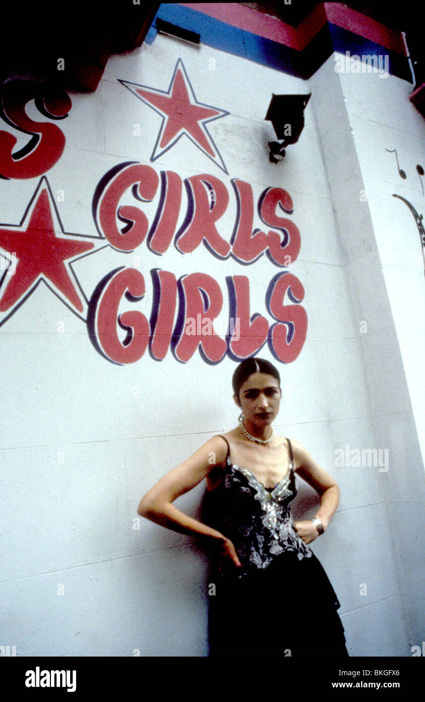 JUMP THE GUN (1997) MICHELLE BURGERS JGUN 006 Stock Photo - Alamy